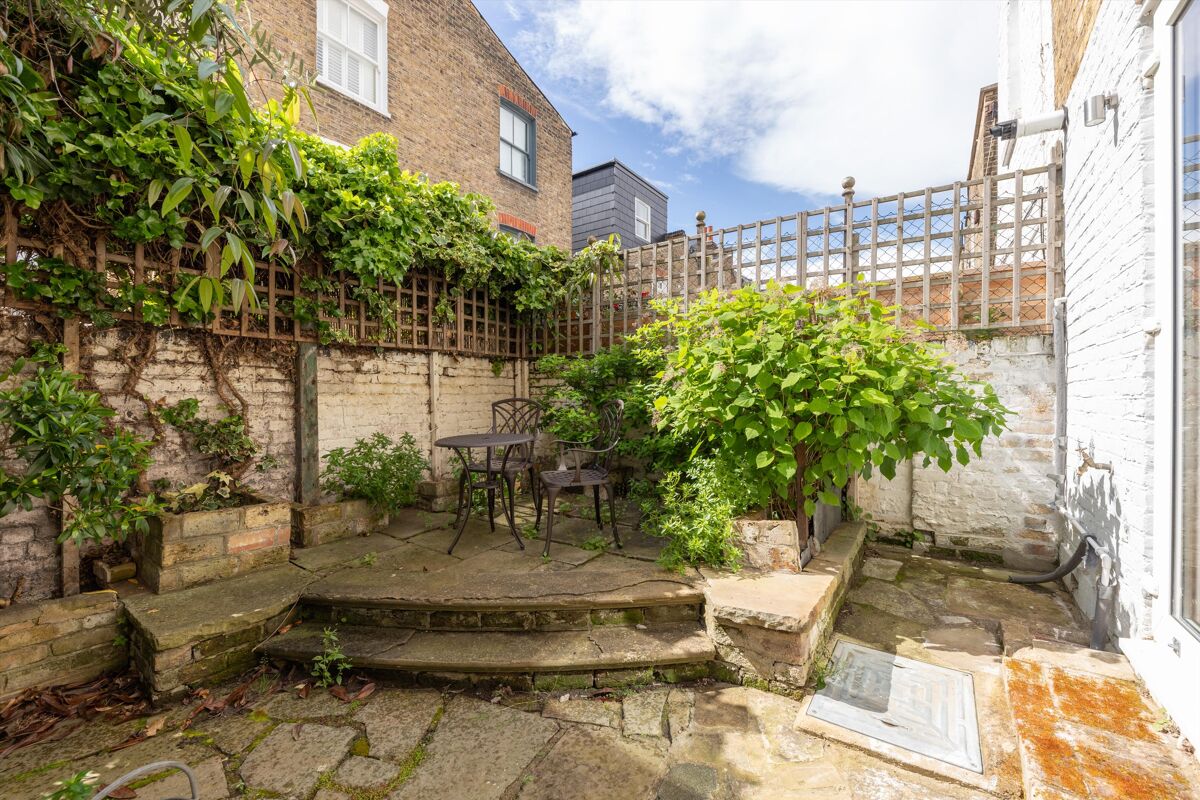 house for sale in Fabian Road, Fulham, London, SW6 - FLH012307149 ...