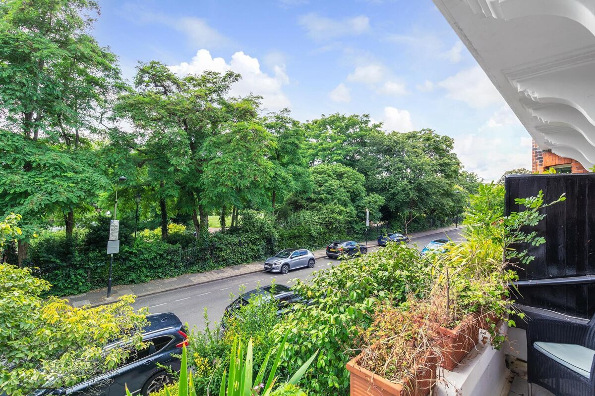 flat for sale in Stevenage Road, London, SW6 - FLH012343011 | Knight Frank
