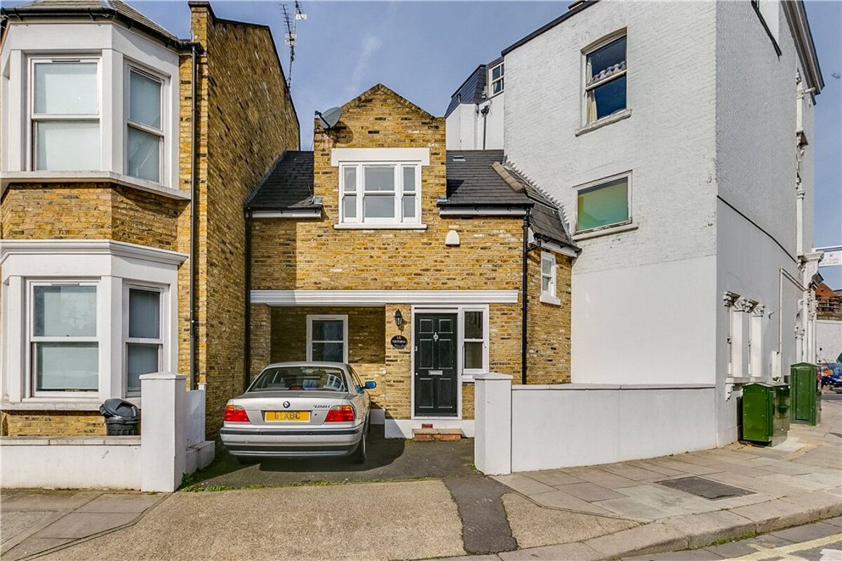 house for sale in Victoria Villas, Ewald Road, London, SW6 - flh180049 ...