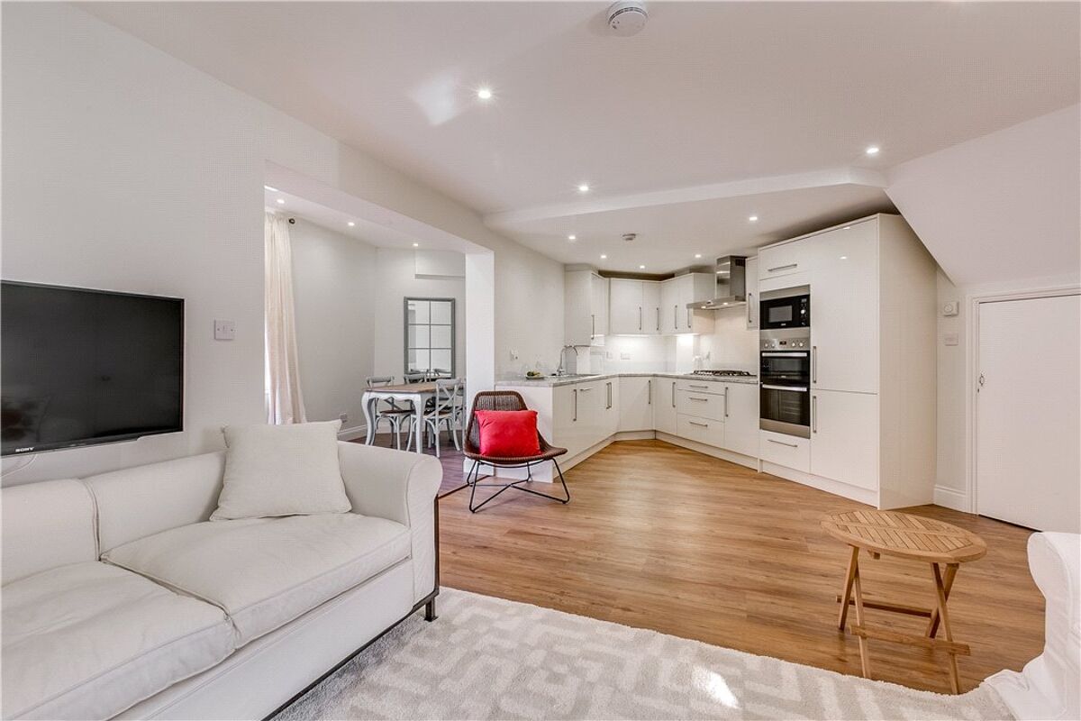 house for sale in Victoria Villas, Ewald Road, London, SW6 - flh180049 ...