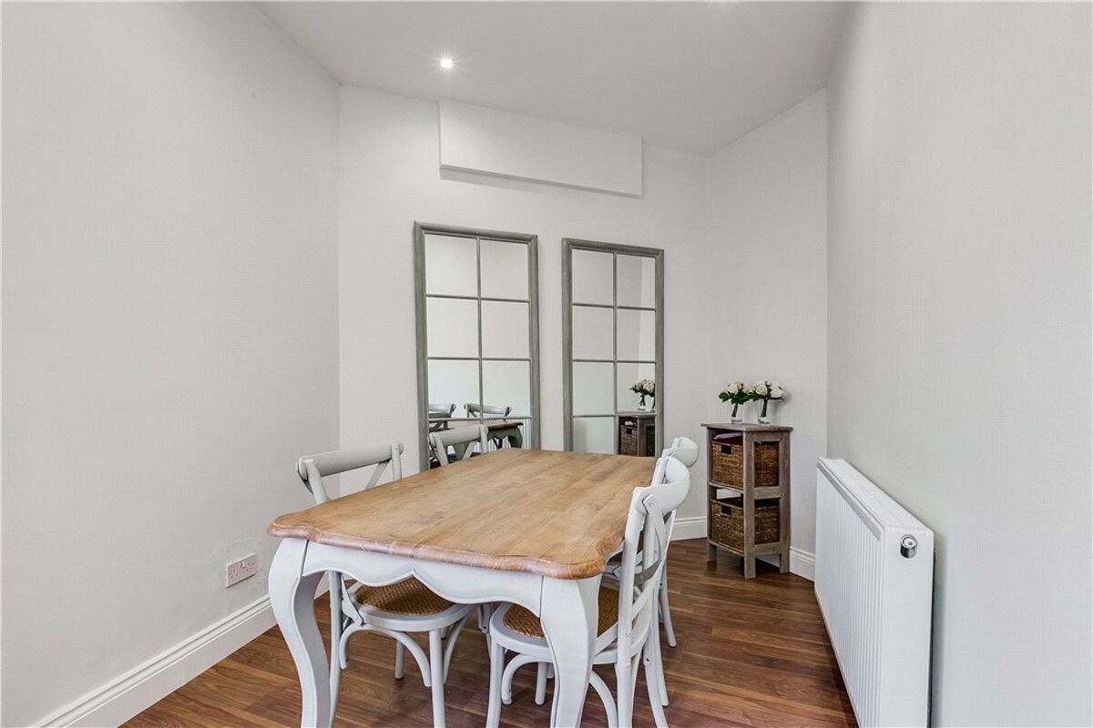 house for sale in Victoria Villas, Ewald Road, London, SW6 - flh180049 ...