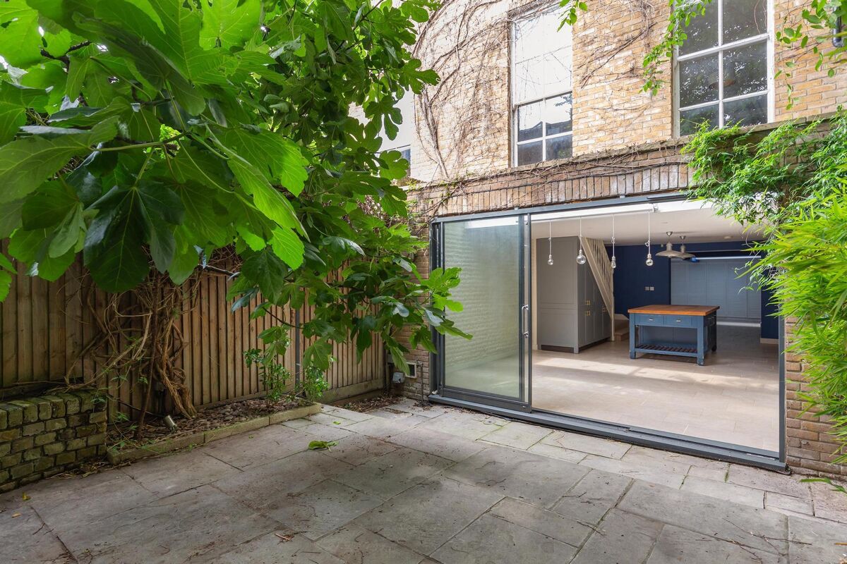 house for sale in Wandon Road, London, SW6 - flh200005 | Knight Frank