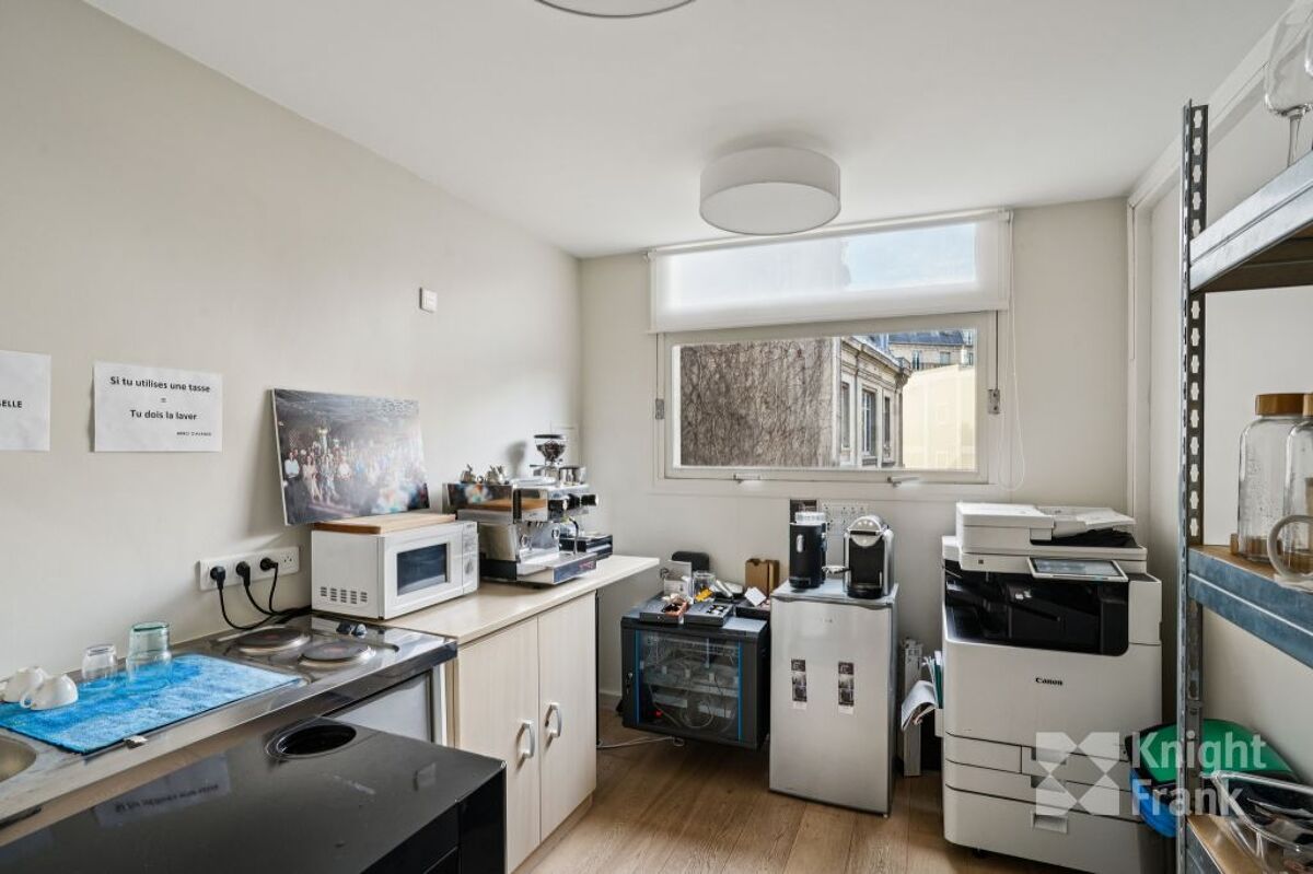 Office for sale in 1-3 AVENUE MARCEAU, 75016, PARIS - fr30922 | Knight ...