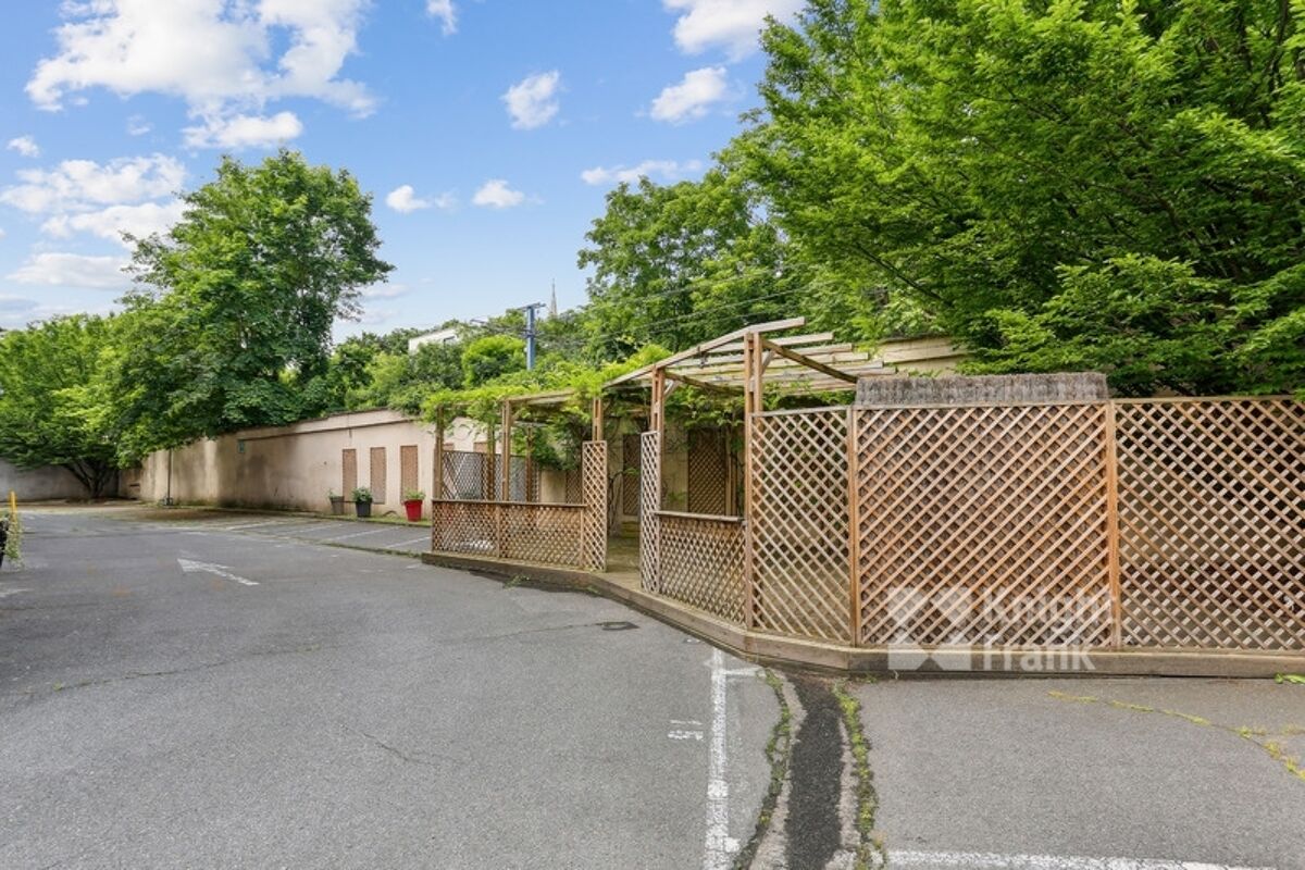 Office for sale in 22-23 QUAI DU PRESIDENT CARNOT, 92210, SAINT-CLOUD ...