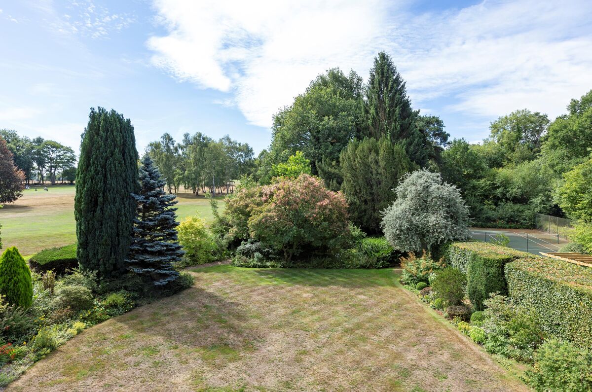 house for sale in Station Lane, Enton, Godalming, Surrey, GU8 ...