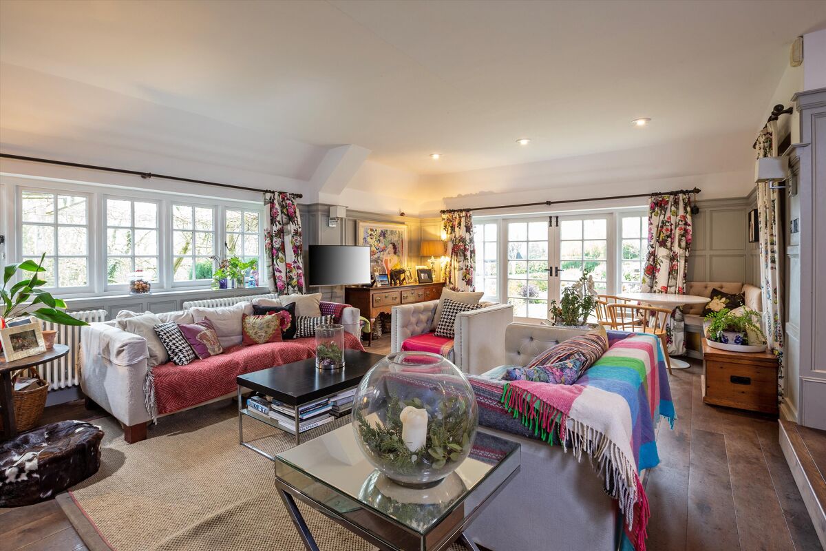 house for sale in Brook Road, Sandhills, Godalming, Surrey, GU8 ...