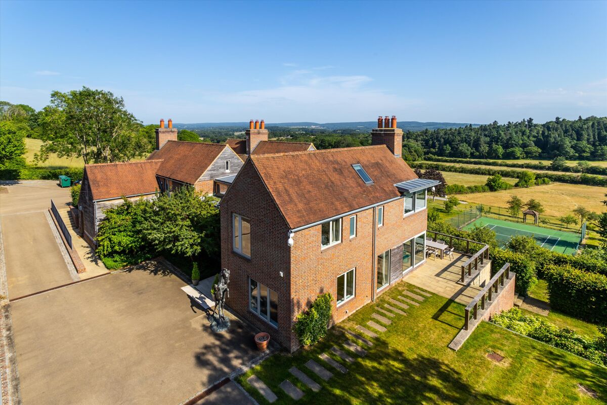 house for sale in White Lane, Guildford, Surrey, GU4. - GLD012121471 ...