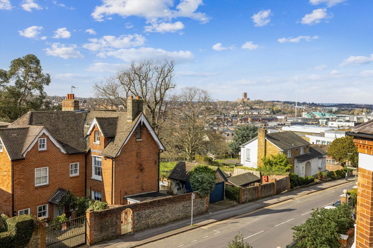 house for sale in South Hill, Guildford, Surrey, GU1. - gld012243589 ...