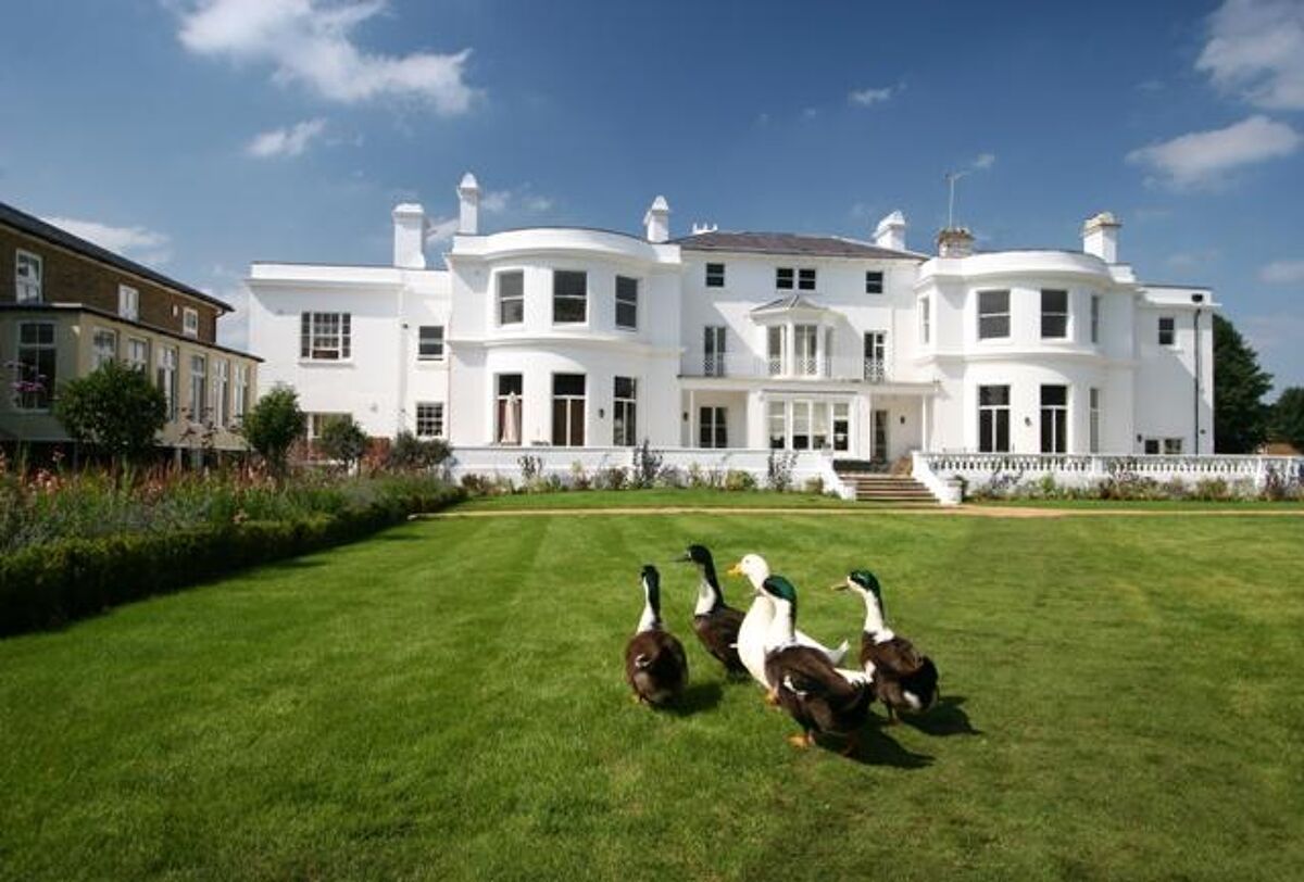 flat for sale in Plot 7 The Clock House, 192 High Road, Byfleet, Surrey ...