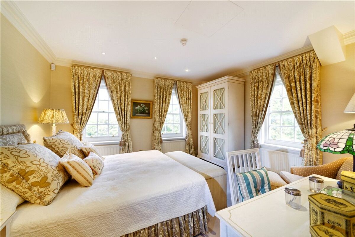 flat for sale in Inverforth House, North End Way, London, NW3 ...