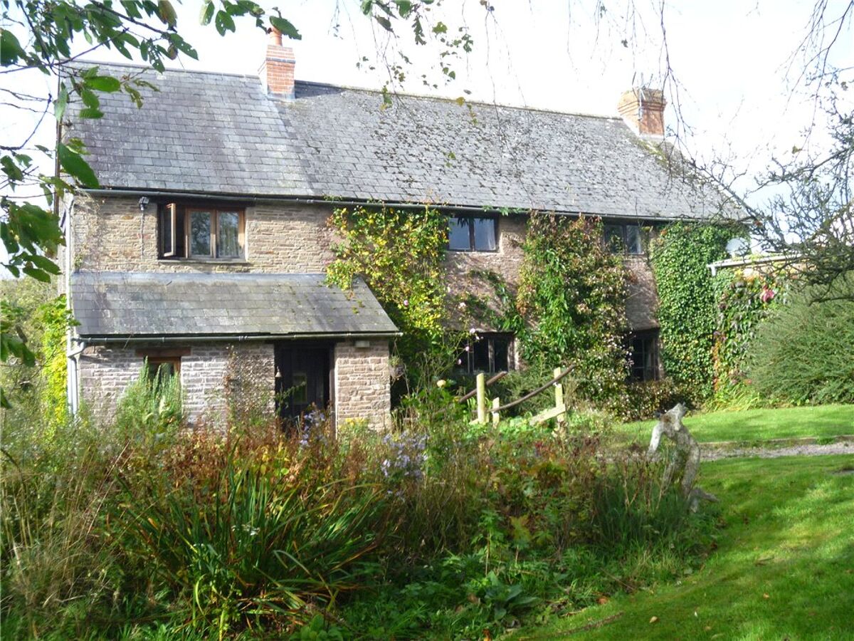 house for sale in Rowlestone, Hereford, HR2 - hfd170055 | Knight Frank