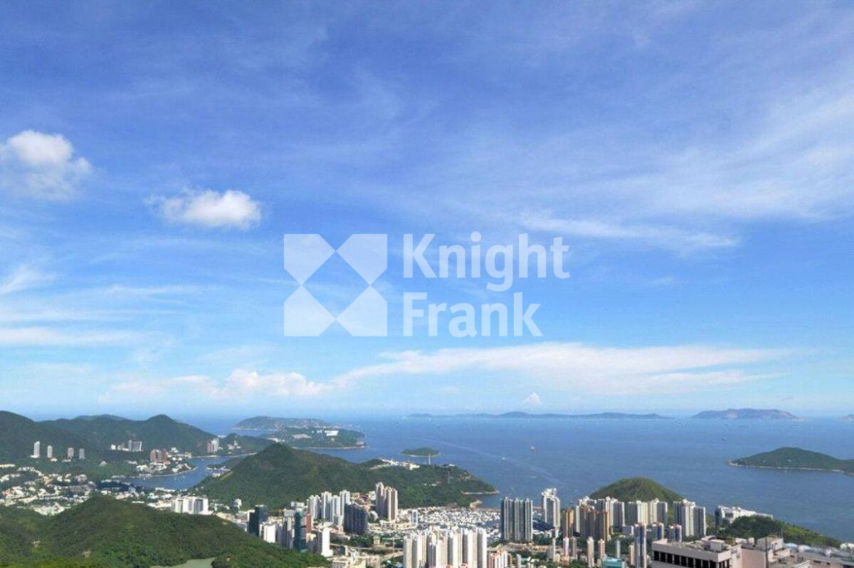 apartment for sale in Eredine, 38 Mount Kellett Road, The Peak ...