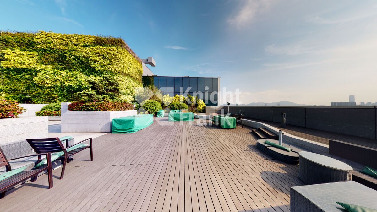 Office to rent in The Bay Hub, 17 Kai Cheung Road, Kowloon Bay, Kowloon ...