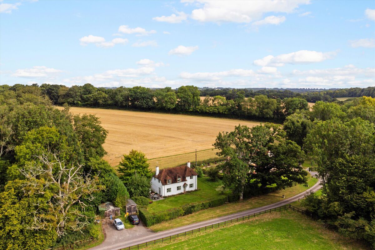 house for sale in Biddesden, Andover, Wiltshire, SP11 - hng012392616 ...