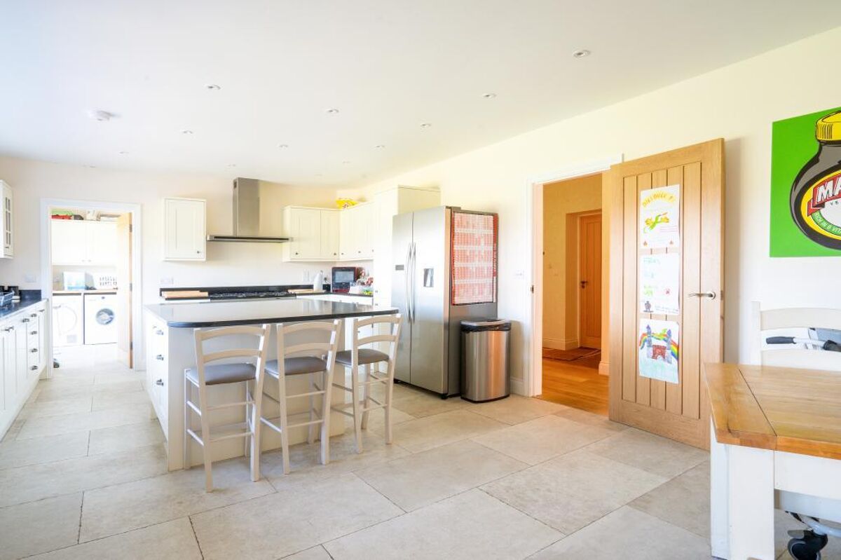 house for sale in The Ridge, Cold Ash, Thatcham, Berkshire, RG18 ...