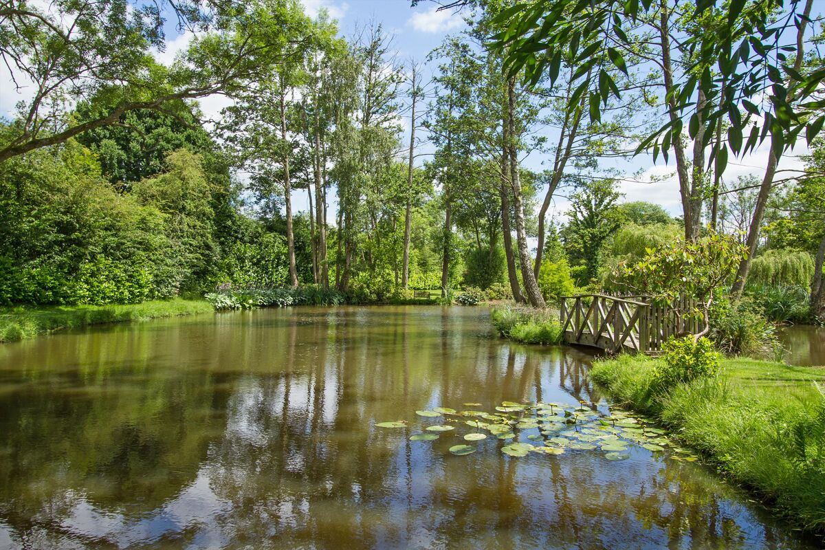 house for sale in Denne Road, Horsham, West Sussex, RH12 - HOR150058 ...