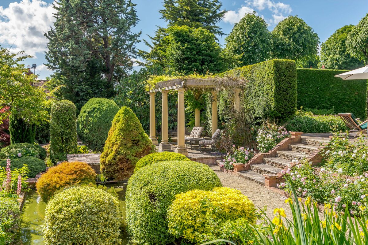 house for sale in Charvil Lane, Sonning, Reading, Berkshire, RG4 ...