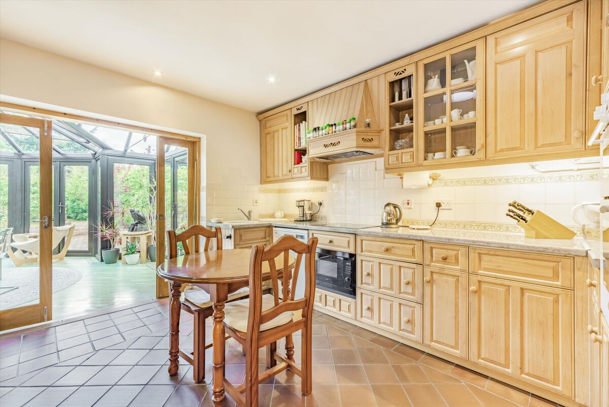 bungalow for sale in Schoolfields, Shiplake Cross, Henley-on-Thames ...