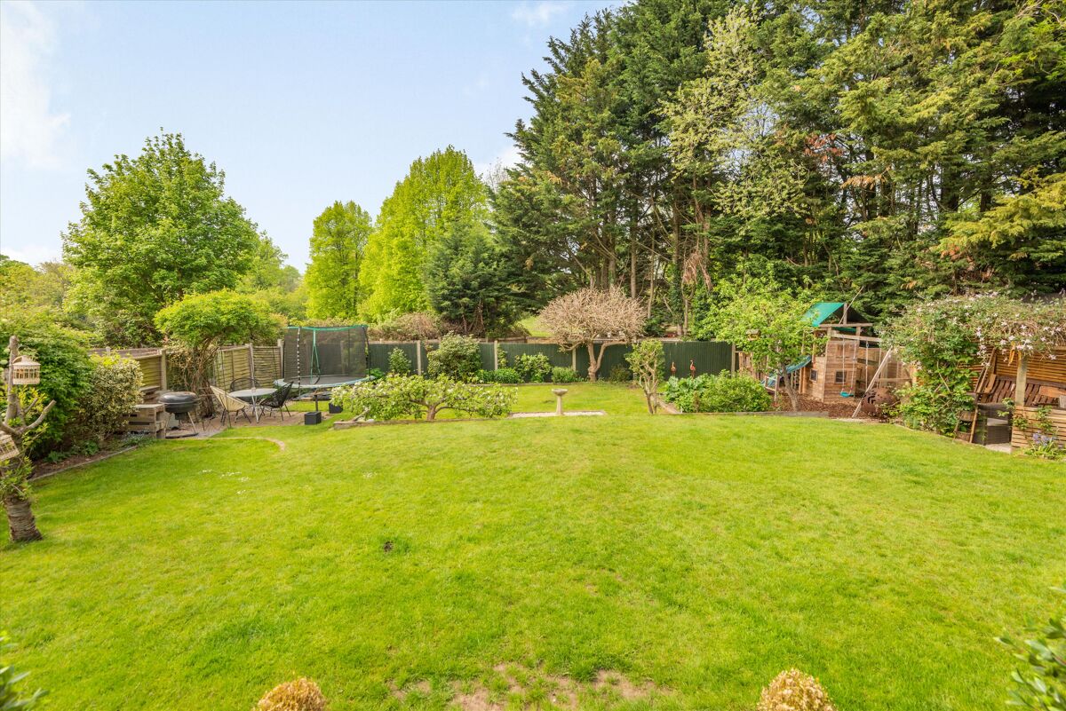 house for sale in Sonning Meadows, Sonning, Reading, Berkshire, RG4 ...