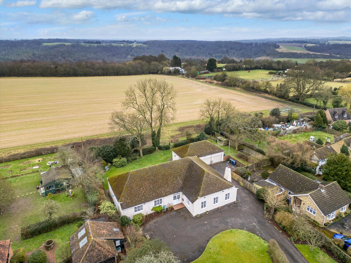 bungalow for sale in Ibstone, High Wycombe, Buckinghamshire, HP14 ...