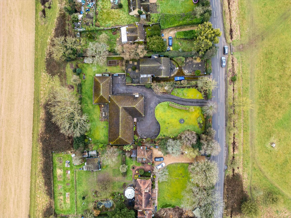 bungalow for sale in Ibstone, High Wycombe, Buckinghamshire, HP14 ...