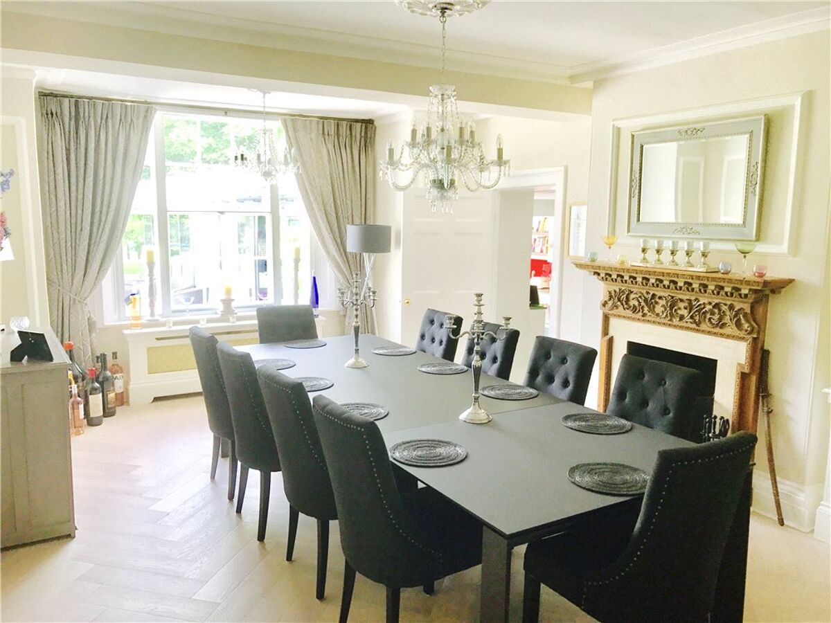 house for sale in Remenham Hill, Remenham, Henley-On-Thames, Berkshire ...