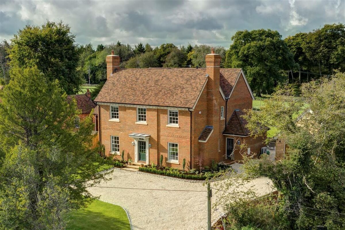 house for sale in Ibstone, Buckinghamshire, HP14 - hot190098 | Knight Frank