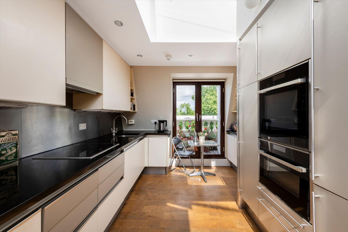 flat for sale in Cleveland Square, London, W2. - HPE012252840 | Knight ...