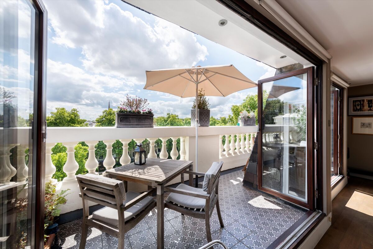 flat for sale in Cleveland Square, London, W2. - hpe012252840 | Knight ...