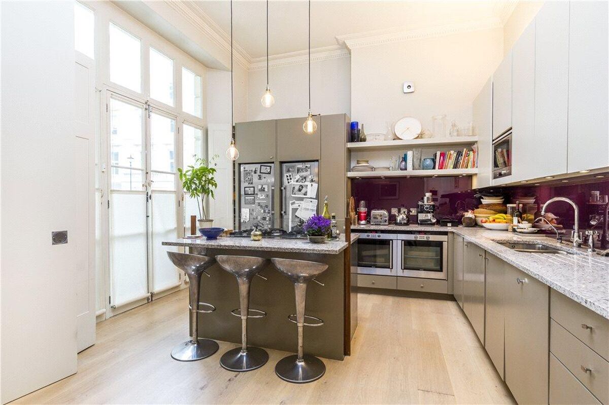 flat for sale in Cleveland Square, Bayswater, London, W2 - hpe160120 ...