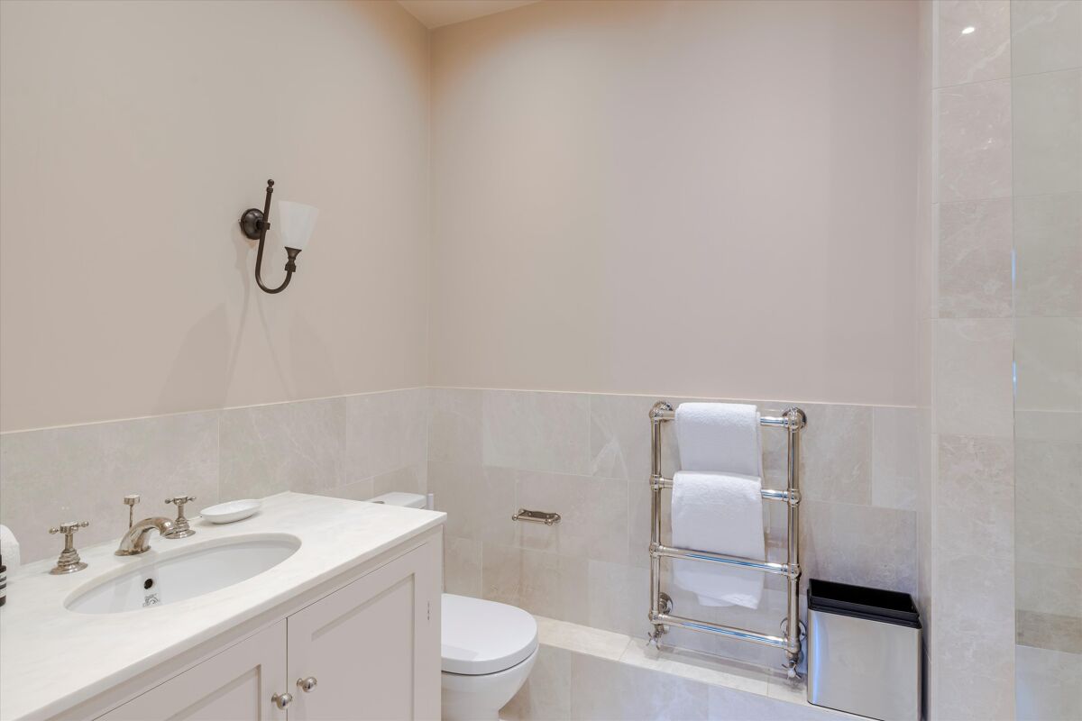 flat to rent in Cleveland Square, London, W2. - hpq012201421 | Knight Frank