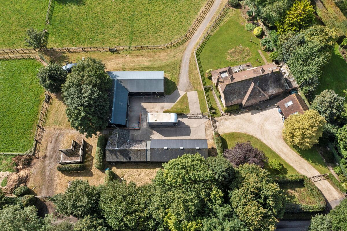 Cottage For Sale In West Burton Pulborough West Sussex Rh20 Hsm012112411 Knight Frank