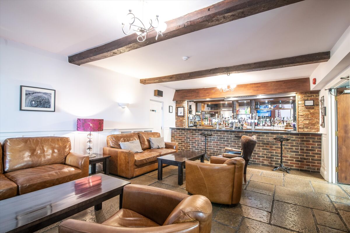 Grade II listed Country House Hotel located along the M4 corridor ...