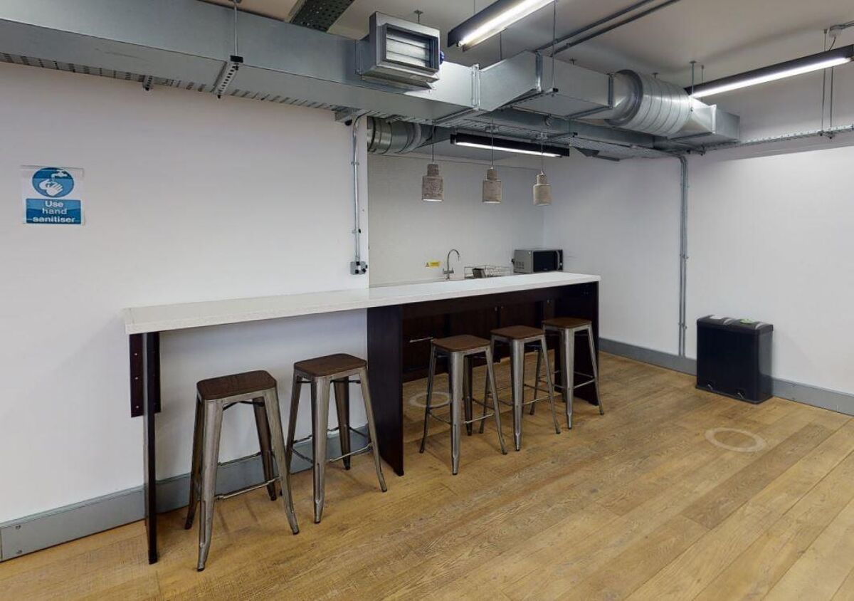 Office to rent in Instrument House, 207-215 Kings Cross Road, London ...