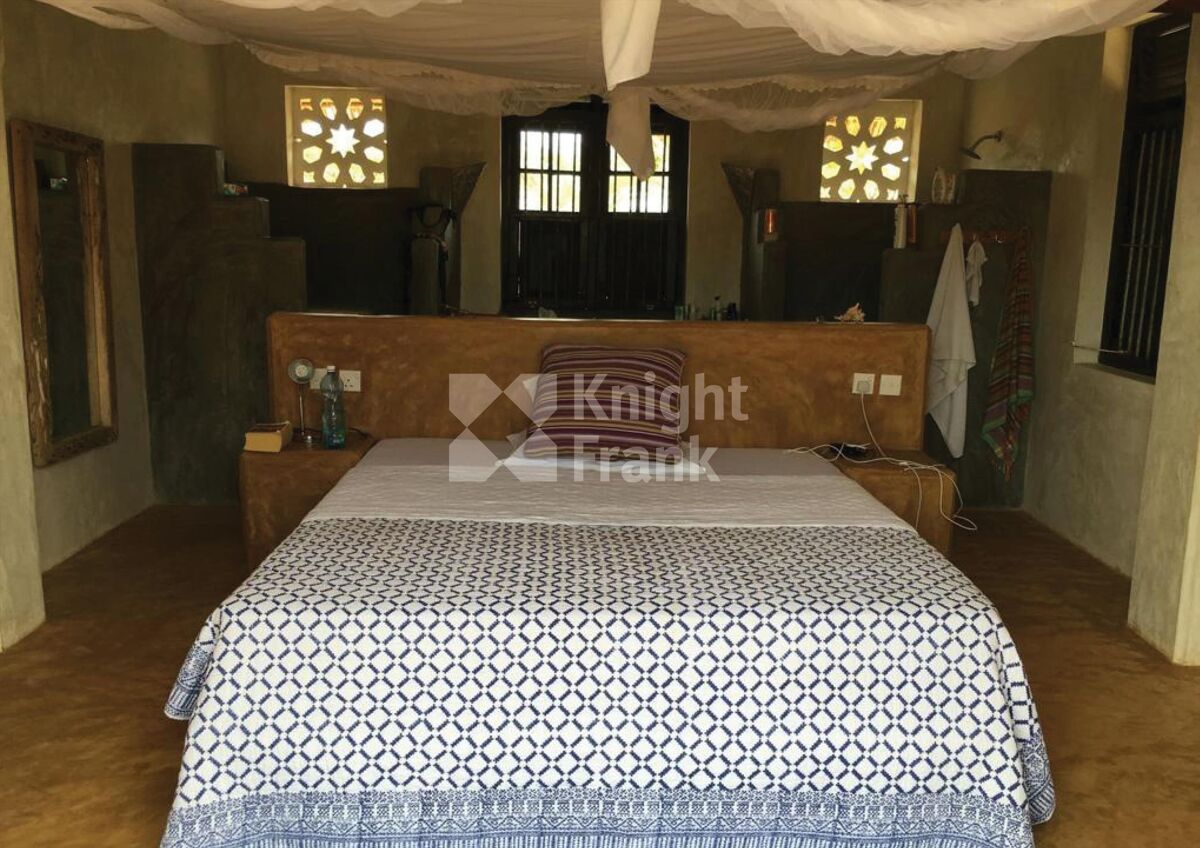 Swahili-style 3 Bedroom House For Sale in Manda Island, Lamu. | Knight ...