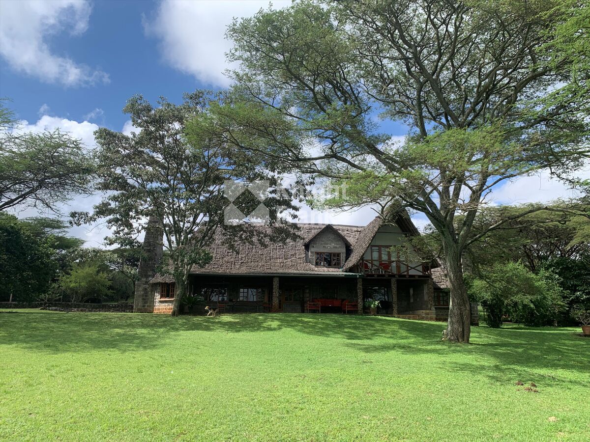 6.5-Acre property with 3 units offering exceptional potential for a ...