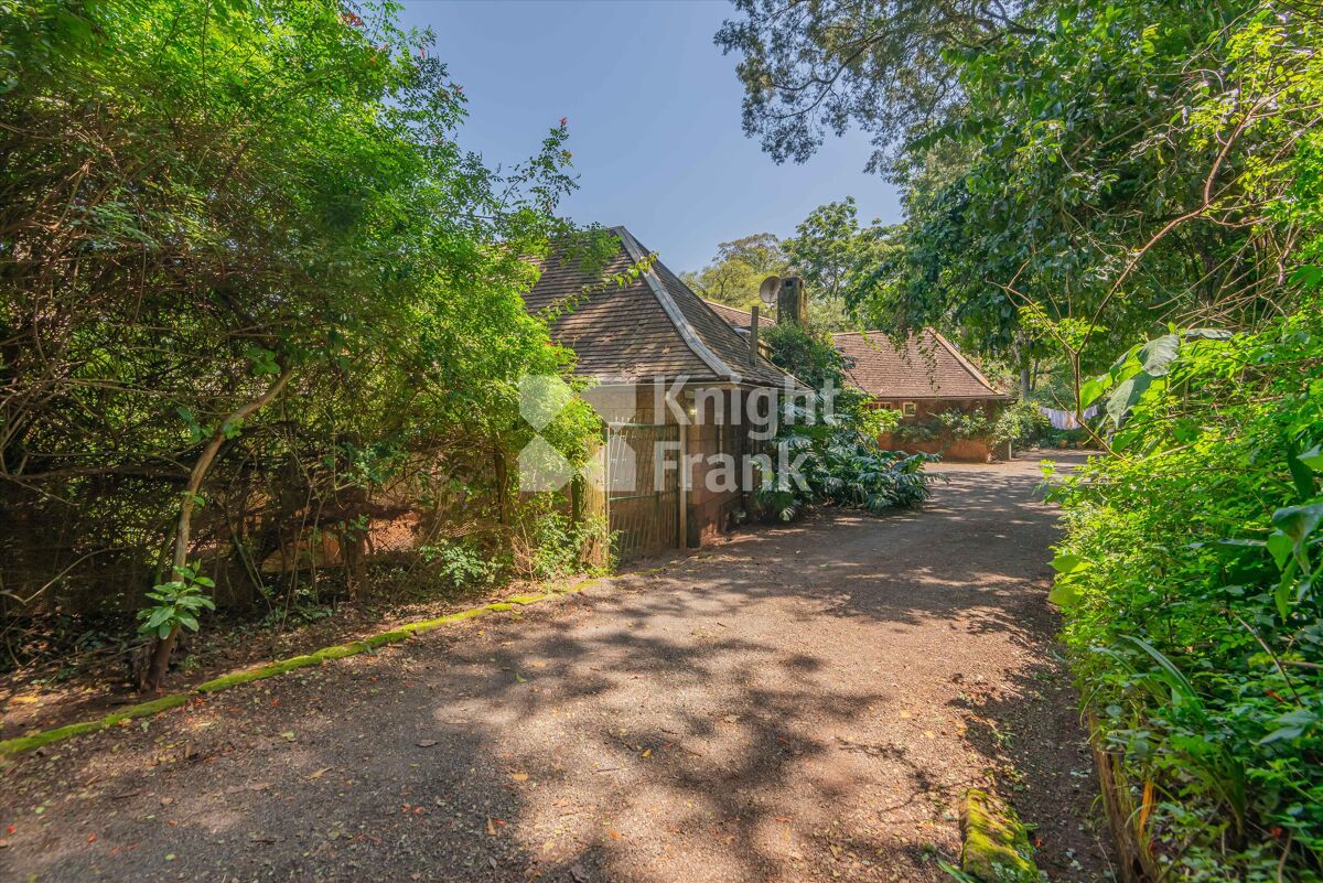 Colonial-style house built on 5acres for sale on Mbagathi Ridge ...