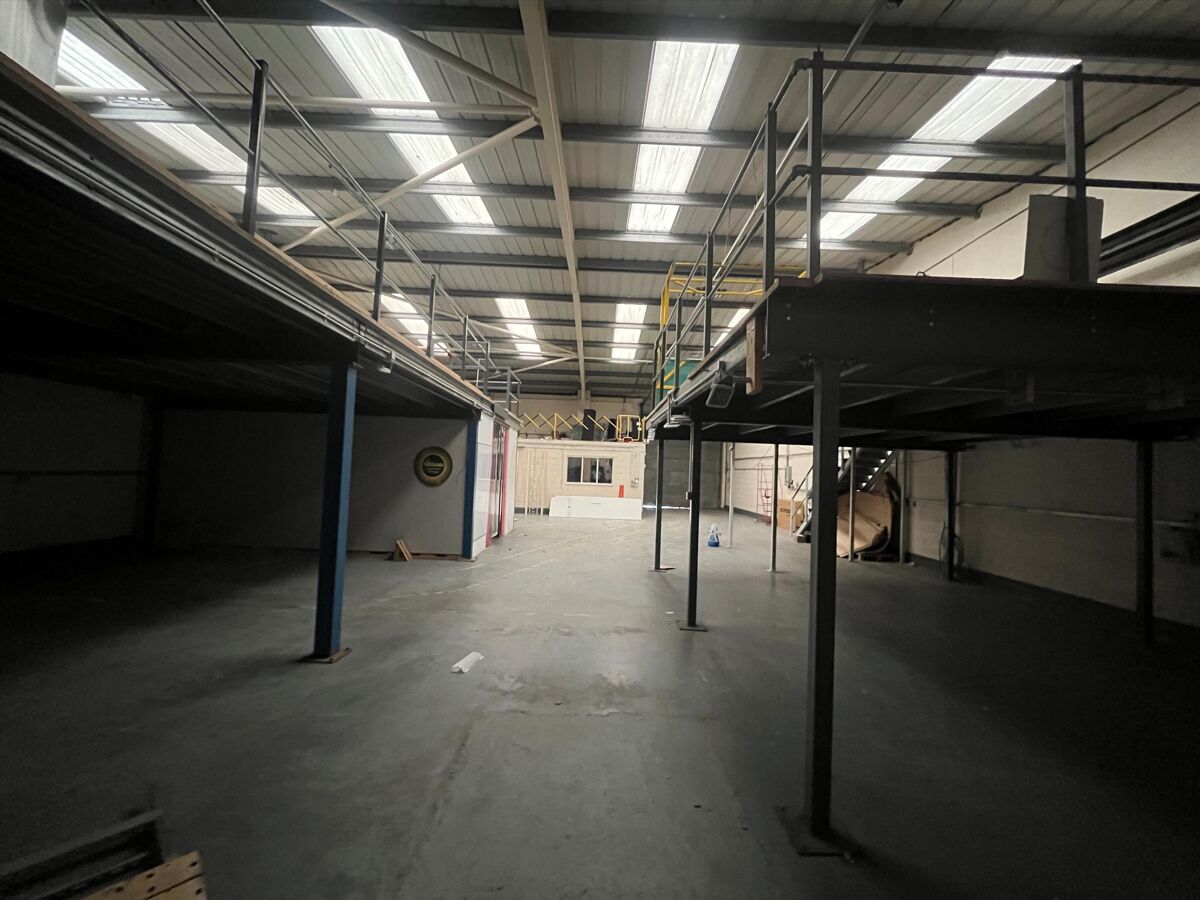 Industrial/Distribution to rent in Stadium Court, Parkgate, Rotherham ...