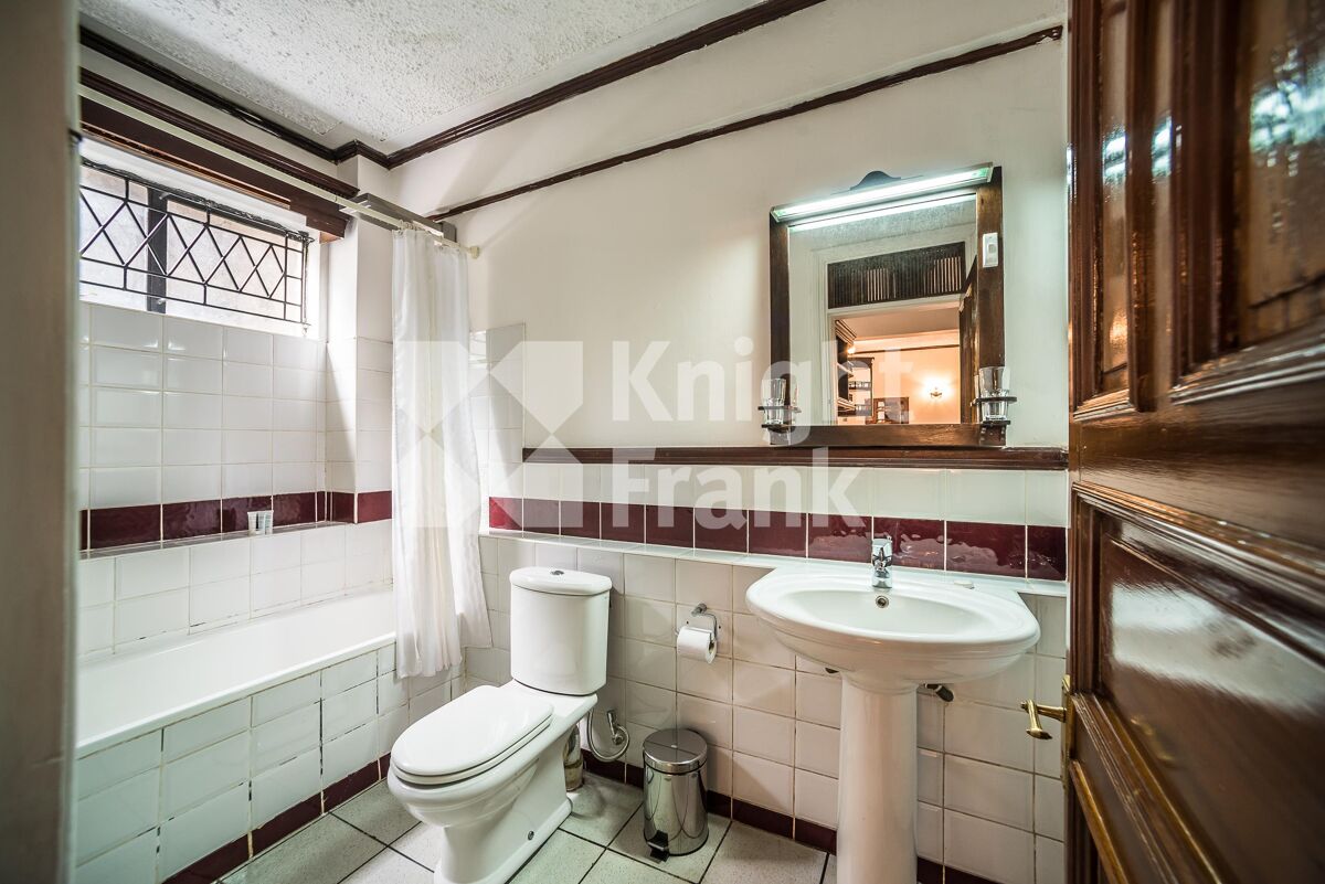 Experience a warm English pubstyle atmosphere at The Gables. | Knight Frank