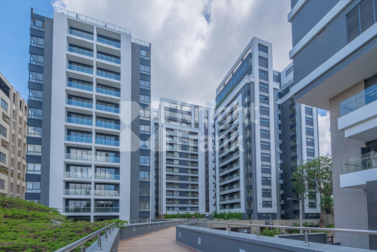 Three Bedroom Apartment with Spectacular Views For Sale In Riverside Square | Knight Frank