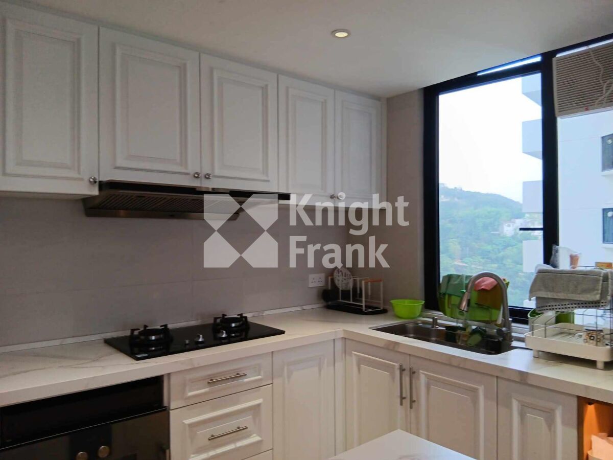 apartment to rent in South Bay Towers, 59 South Bay Road, South Bay ...