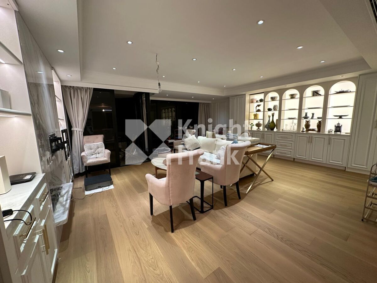 apartment to rent in South Bay Towers, 59 South Bay Road, South Bay ...