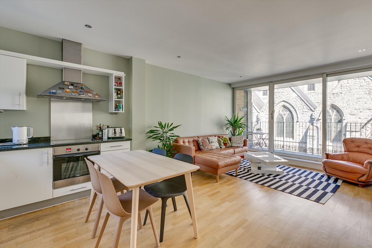 flat for sale in Hamond Square, London, N1 - isl012169733 | Knight Frank