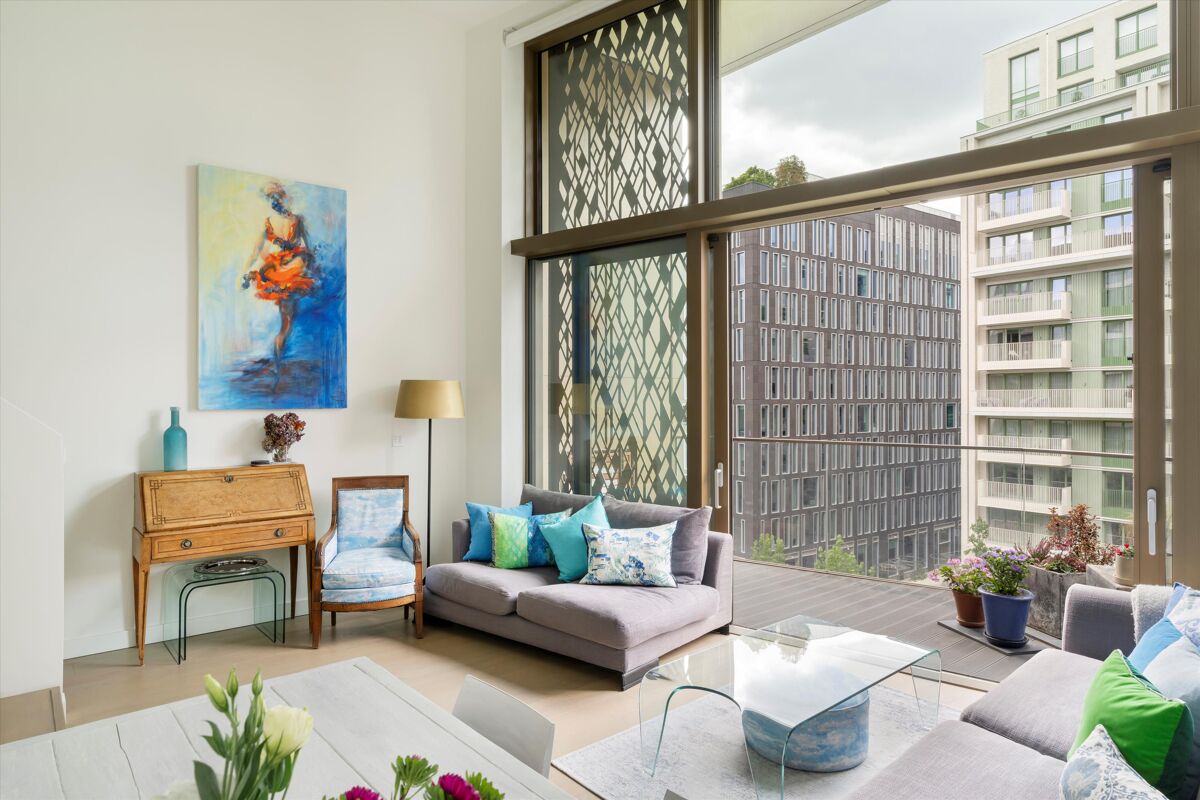 flat for sale in Luma House, Lewis Cubitt Park, N1C - isl012310648 ...