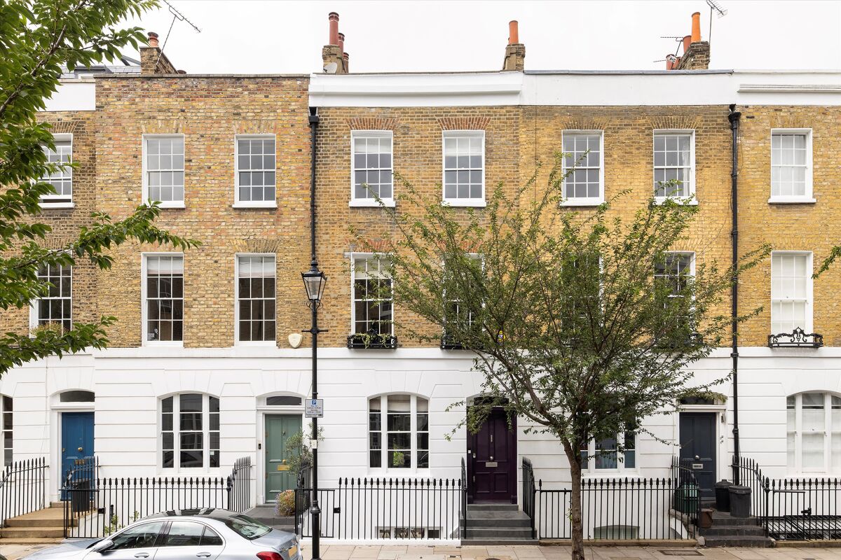 house for sale in Devonia Road, London, N1 - ISL012360372 | Knight Frank