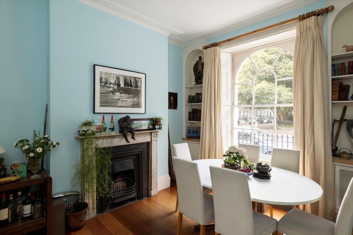 house for sale in Wilmington Square, London, WC1X - isl012583869 ...