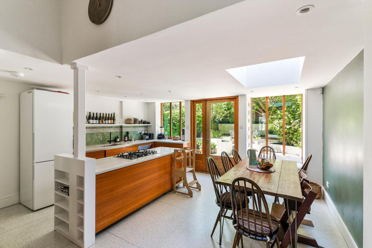 house to rent in Calabria Road, London, N5 - ISQ012479486 | Knight Frank