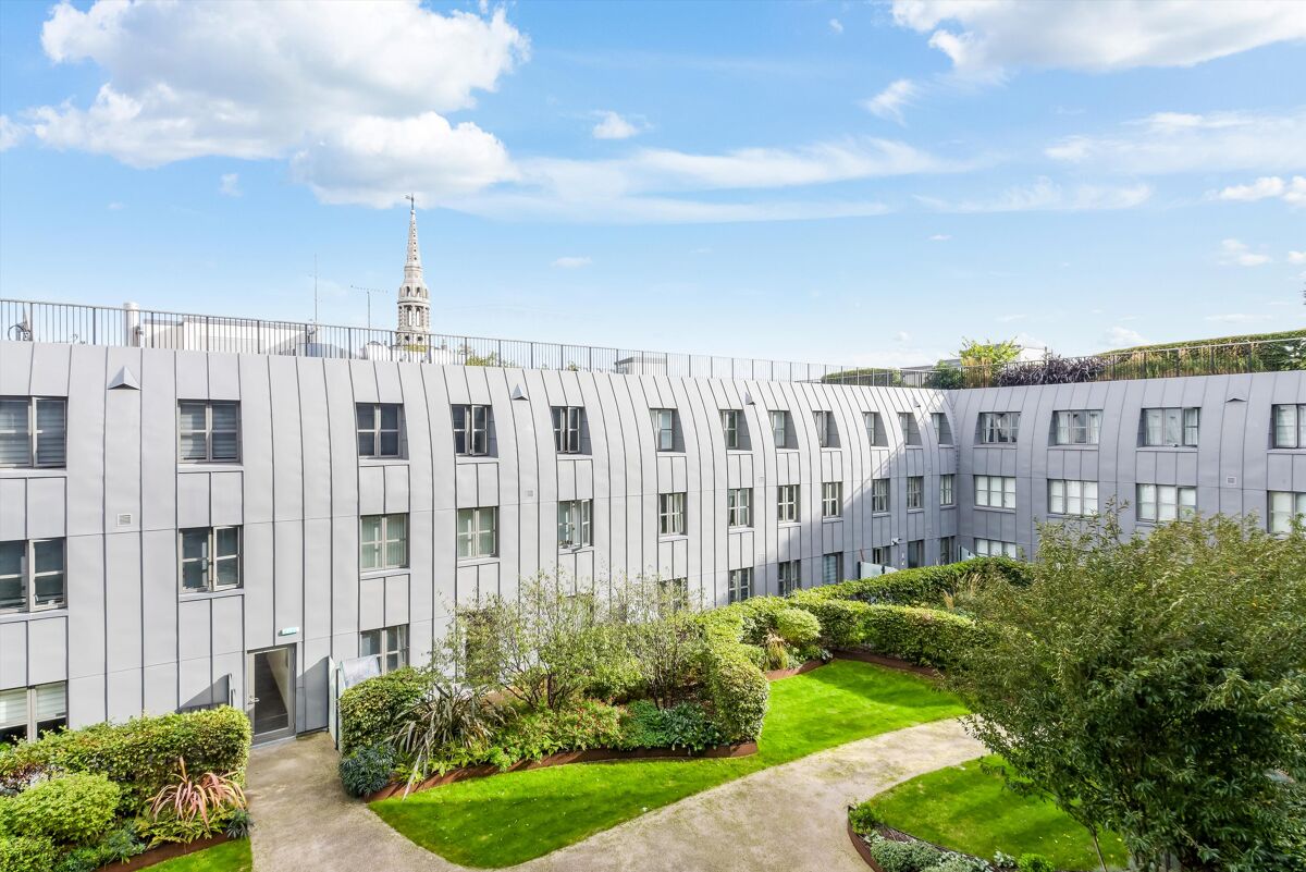 flat to rent in Esther Anne Place, London, N1 - isq012480190 | Knight Frank