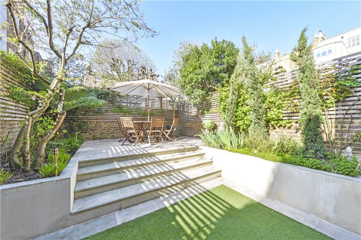 house for sale in Gordon Place, London, W8 - KEN190023 | Knight Frank