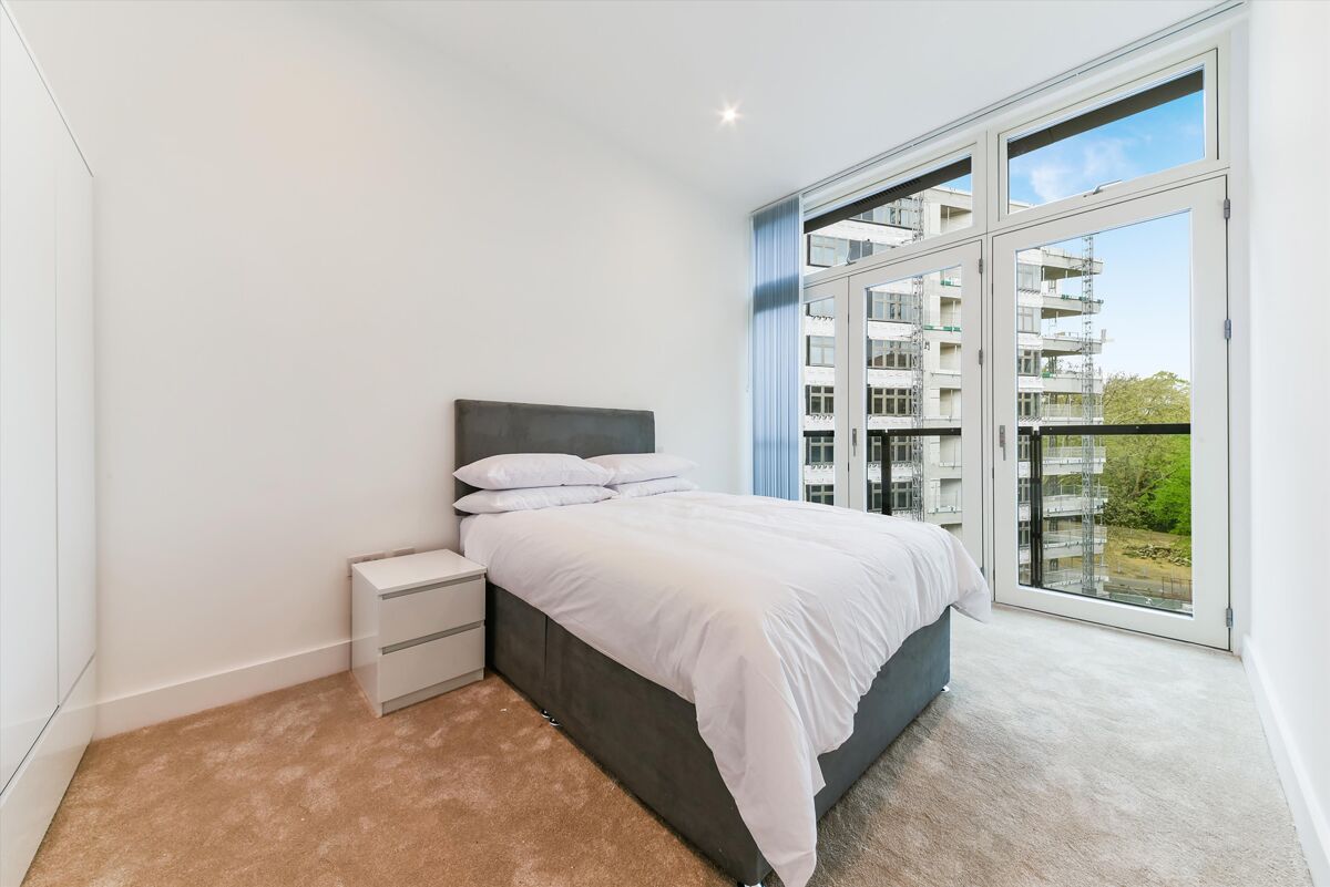 flat to rent in Pewter Court, Sterling Way, King's Cross, London, N7 ...